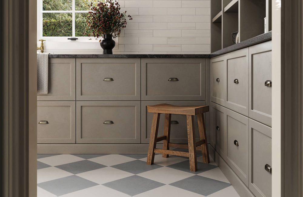 How To Choose Checkerboard Tile Colors Based On Room Lighting