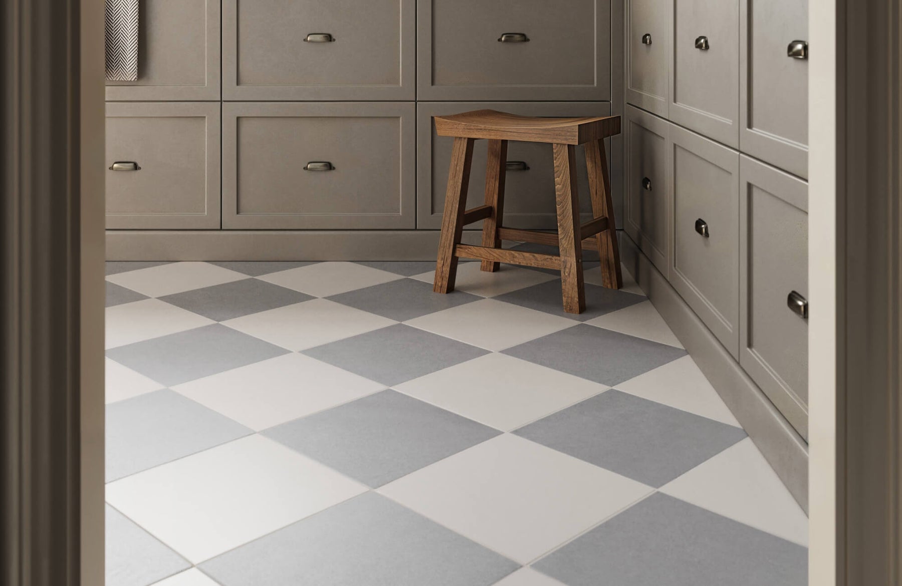What Goes Well With Checkerboard Tiles?