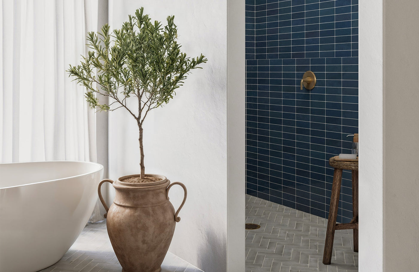 What Color Goes Well With Blue Bathroom Tiles?