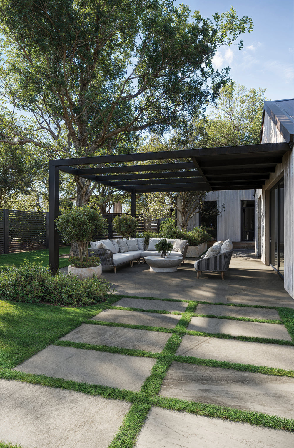 Carter 24x48 Grip Porcelain 2cm Paver Tile in Fossil