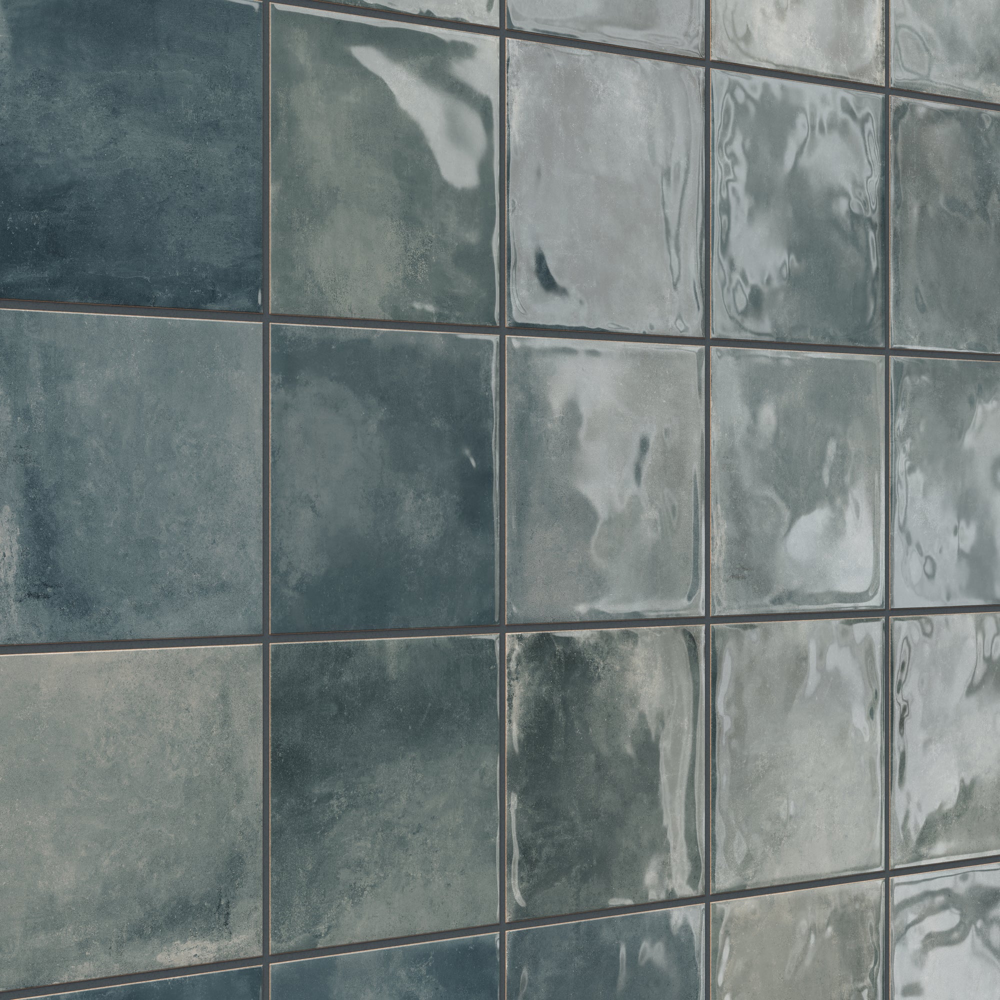 Lilah 6x6 Glossy Ceramic Tile in Marine